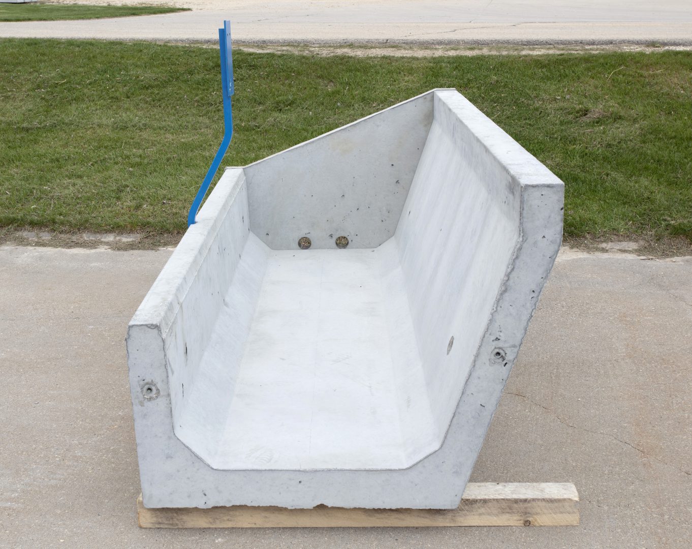 Bunks - Custom Precast Company